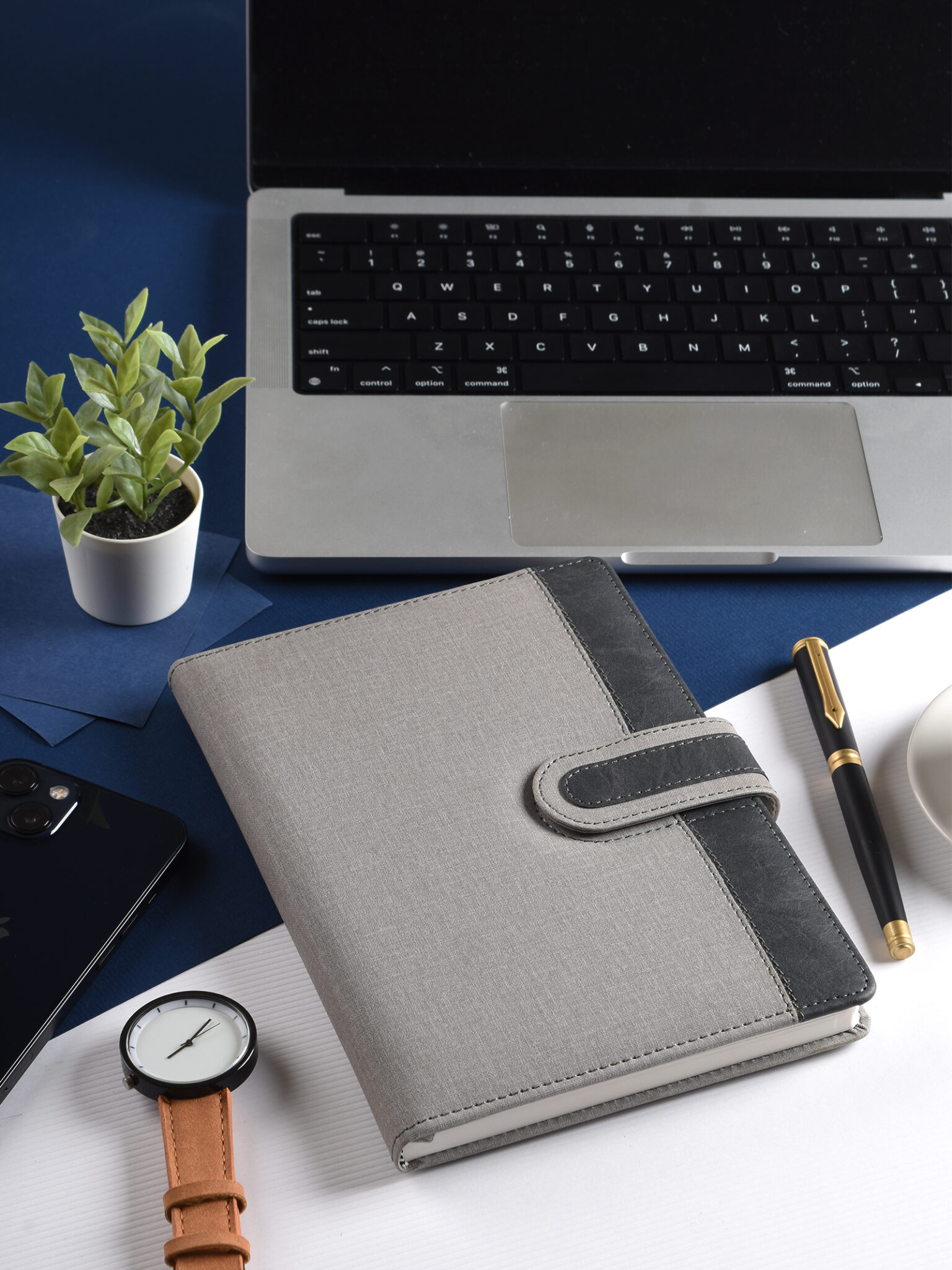 Regent Ruled Notebook – Classic Design